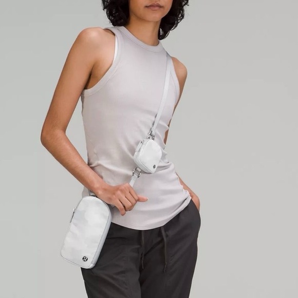 lululemon athletica | Bags | Lululemon Athletica Modular Phone ...